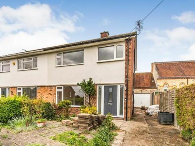 3 Bedroom Semi detached House For Rent In Wootton