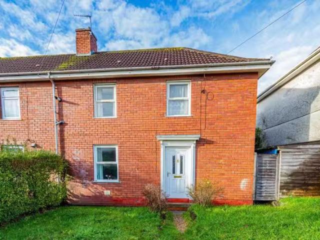 3 bedroom semi detached house for rent in Wordsworth Road, Bri.
