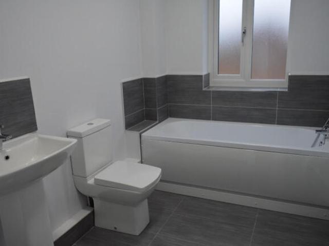 3 bedroom semi detached house for rent in Access Road, Liverpool, Merseyside, L12