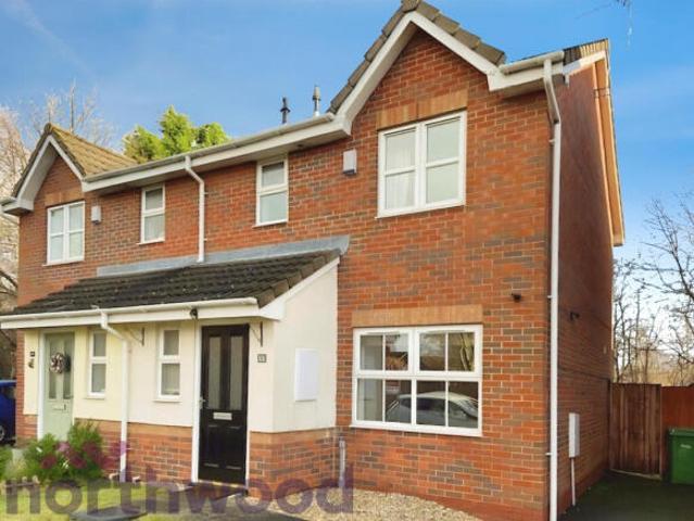 3 bedroom semi detached house for rent in Alconbury Close, Great Sankey, Warrington, WA5