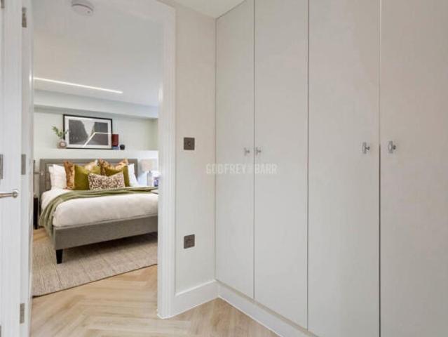 3 bedroom semi detached house for rent in Aylmer Mews, East Finchley / Highgate borders, N2