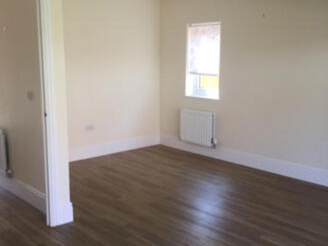 3 bedroom semi detached house for rent in Baker Lane, Tonbridge, Kent, TN11