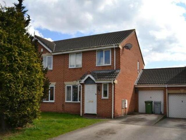 3 Bedroom Semi detached House For Rent In Balderton