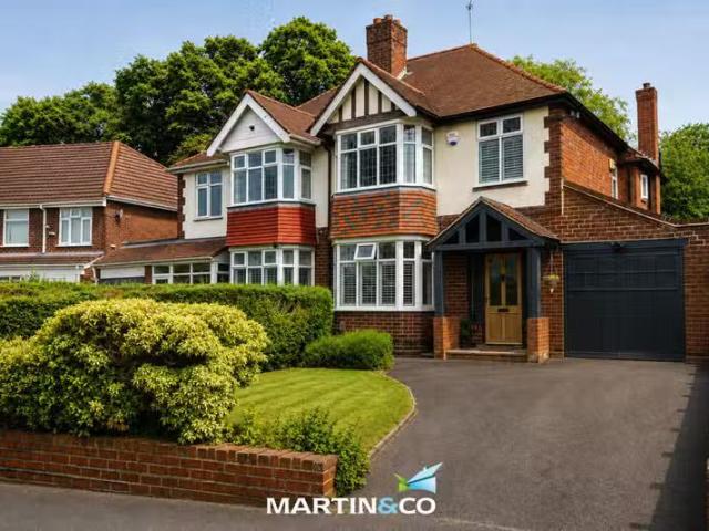 3 bedroom semi detached house for rent in Barnford Crescent, O.