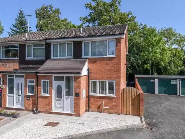3 bedroom semi detached house for rent in Barrells Cottage, St.