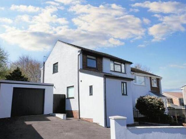 3 Bedroom Semi detached House For Rent In Barry