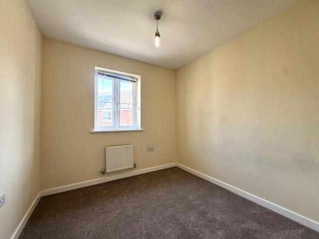 3 bedroom semi detached house for rent in Baxter Road, WATFORD, WD24