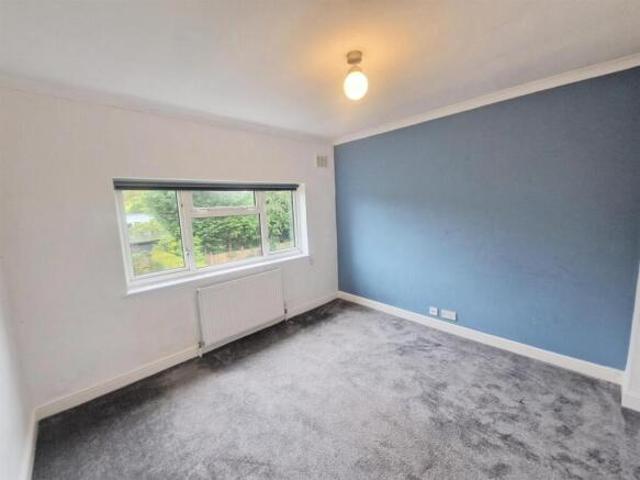 3 bedroom semi detached house for rent in Beeches Close, Rubery, Birmingham, B45