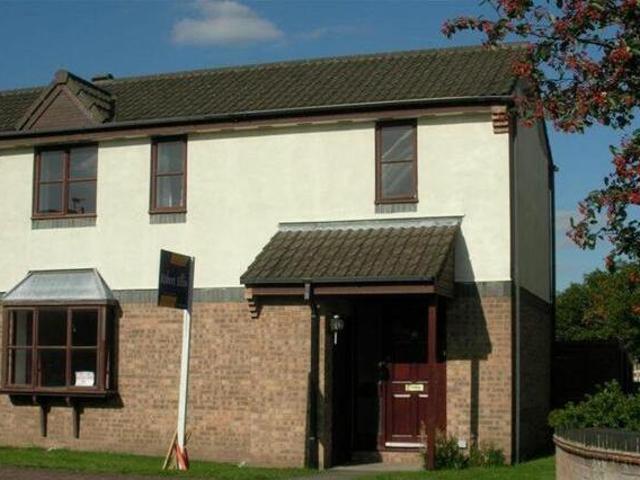 3 Bedroom Semi detached House For Rent In Beeston