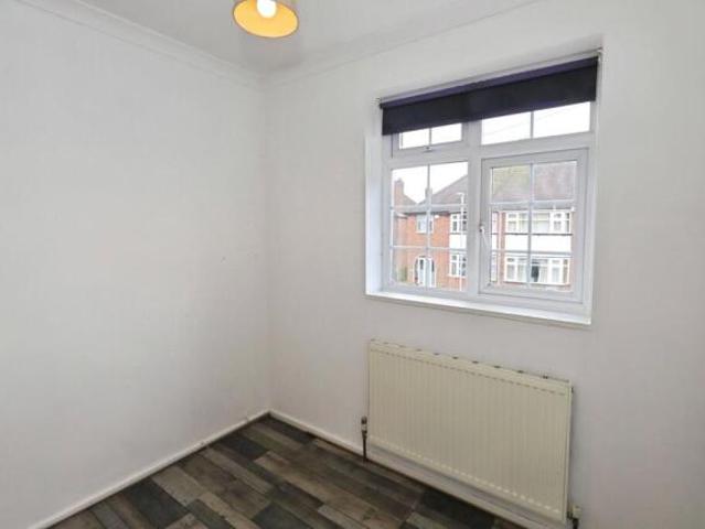 3 bedroom semi detached house for rent in Belvedere Avenue, Wolverhampton, West Midlands, WV4