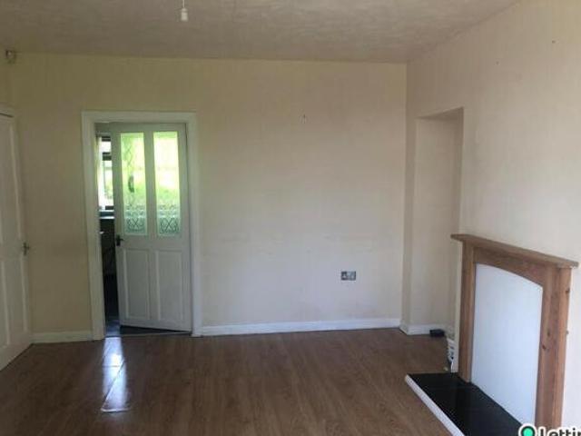 3 Bedroom Semi detached House For Rent In Birmingham, West Midlands