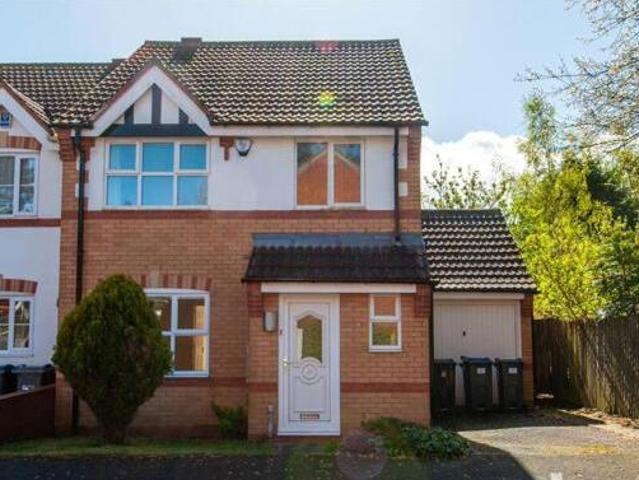 3 Bedroom Semi detached House For Rent In Birmingham, West Midlands