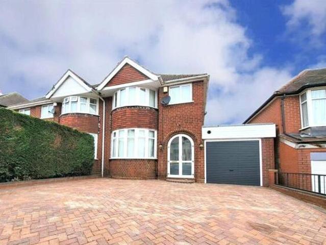 3 Bedroom Semi detached House For Rent In Birmingham, West Midlands