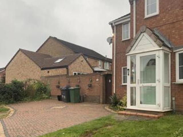 3 Bedroom Semi detached House For Rent In Birmingham