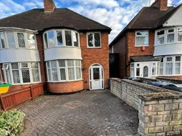 3 Bedroom Semi detached House For Rent In Birmingham