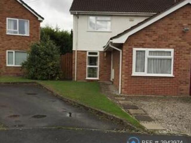 3 bedroom semi detached house for rent in Blackthorn Close, Chester, CH3