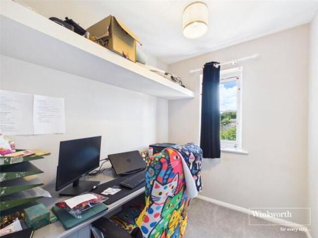 3 bedroom semi detached house for rent in Blaenant, Emmer Green, Reading, Berkshire, RG4