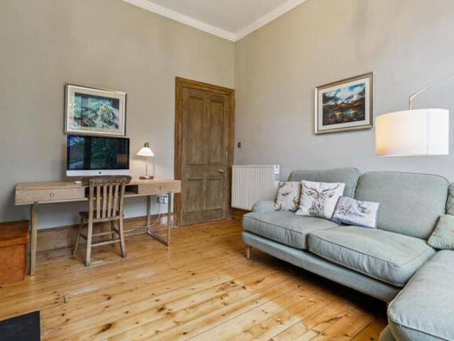 3 bedroom semi detached house for rent in Blairbeth Road, Rutherglen, Glasgow, South Lanarkshire, G73