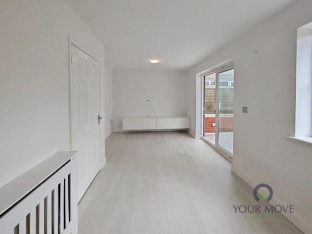 3 bedroom semi detached house for rent in Blandford Close, Longton, Stoke on Trent, Staffordshire, ST3