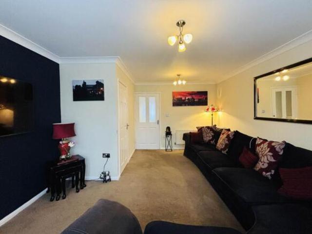 3 bedroom semi detached house for rent in Brampton Close, Park Meadows, L32