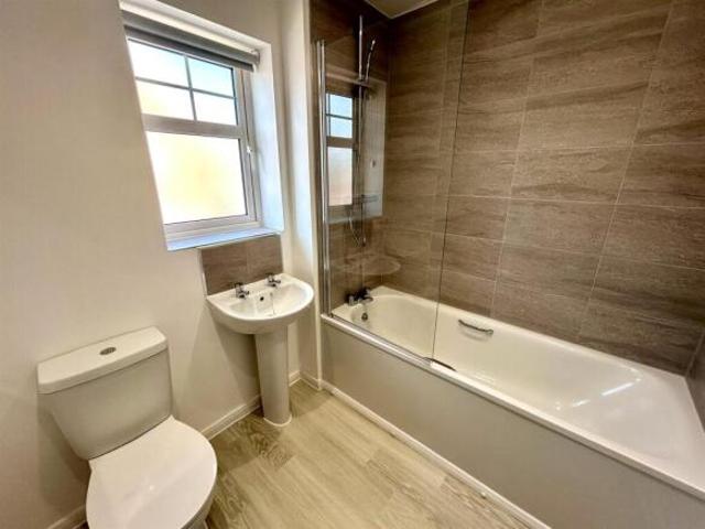 3 bedroom semi detached house for rent in Breeze View, The Meadows, CV7
