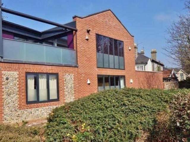 3 Bedroom Semi detached House For Rent In Bury St. Edmunds