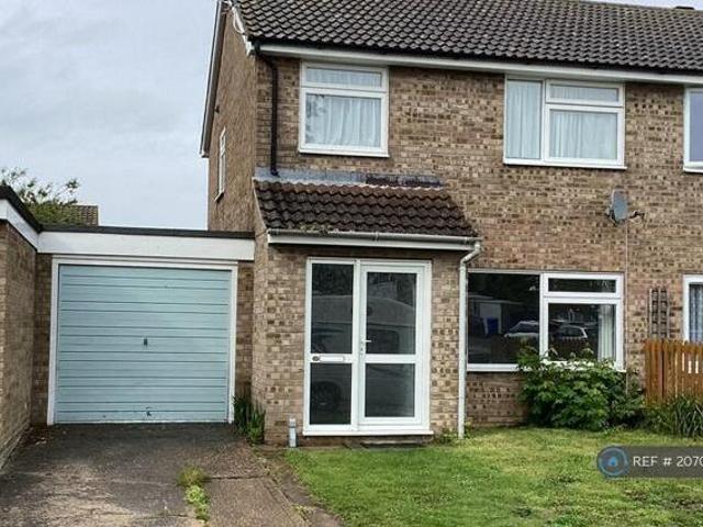 3 Bedroom Semi detached House For Rent In Bury St. Edmunds