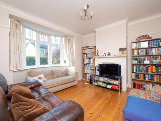 3 bedroom semi detached house for rent in Cambridge Road, St. Albans, Hertfordshire, AL1