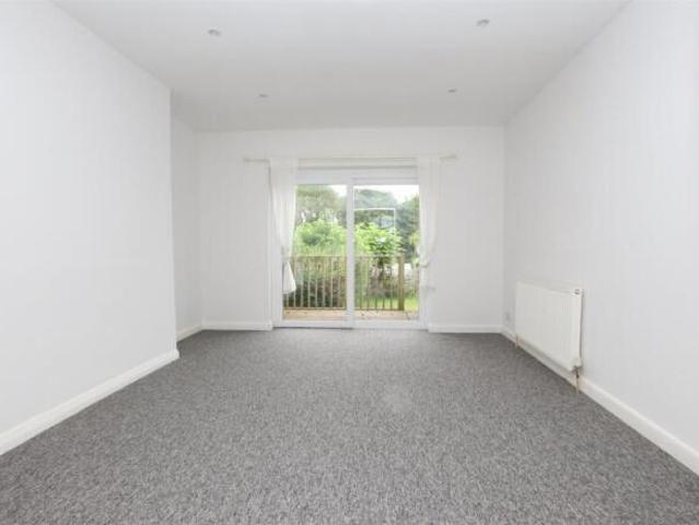 3 bedroom semi detached house for rent in Cedric Road, Bath, BA1