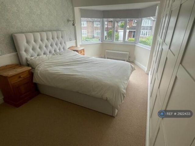 3 bedroom semi detached house for rent in Chalfont Drive, Gillingham, ME8