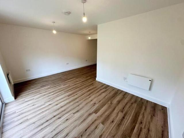 3 bedroom semi detached house for rent in Charlotte Fox Lane, Crossgates, LEEDS, LS15