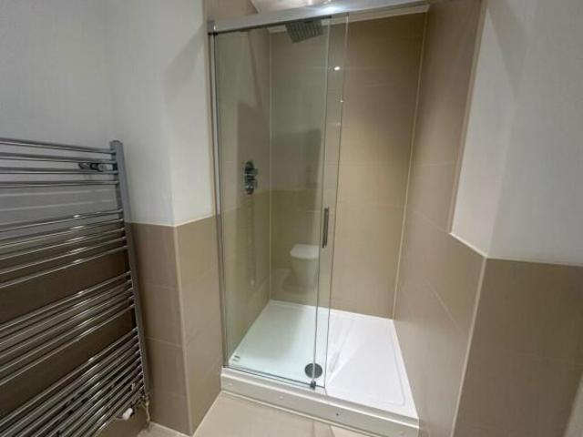 3 bedroom semi detached house for rent in Charlock Close, Romford, London, RM3