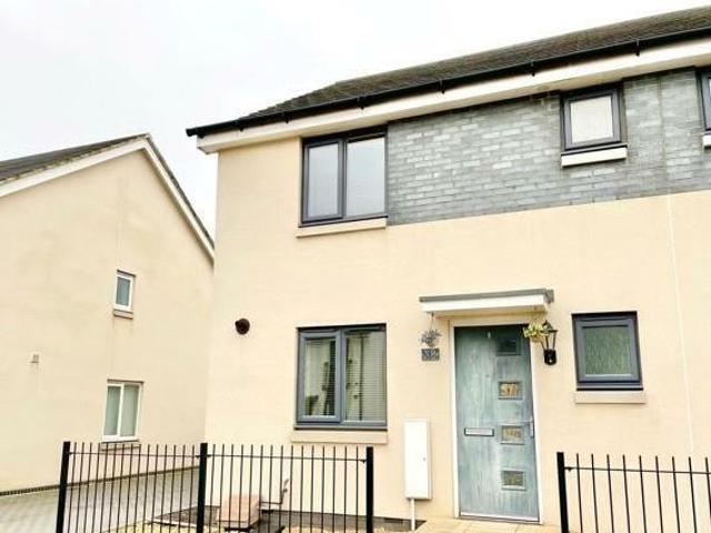 3 Bedroom Semi detached House For Rent In Charlton Hayes
