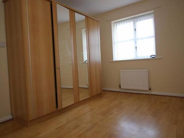 3 bedroom semi detached house for rent in Cherry Gardens, Kirkby, Liverpool, L32