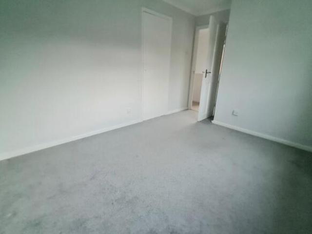 3 bedroom semi detached house for rent in Chieveley Drive, Tunbridge Wells, TN2