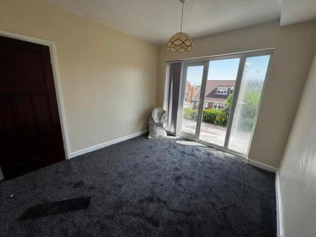 3 bedroom semi detached house for rent in Church Street, Little Lever, BL3