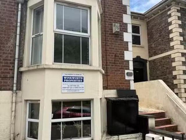 3 bedroom semi detached house for rent in Church Road, St Geor.