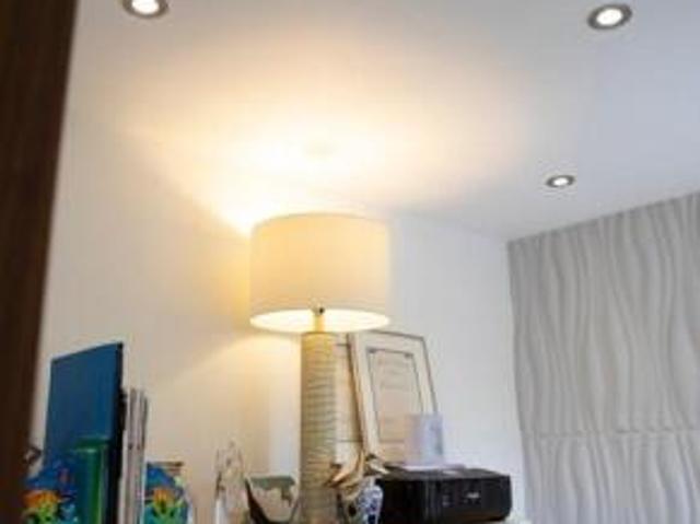 3 bedroom semi detached house for rent in Cippenham Village, Slough, SL1