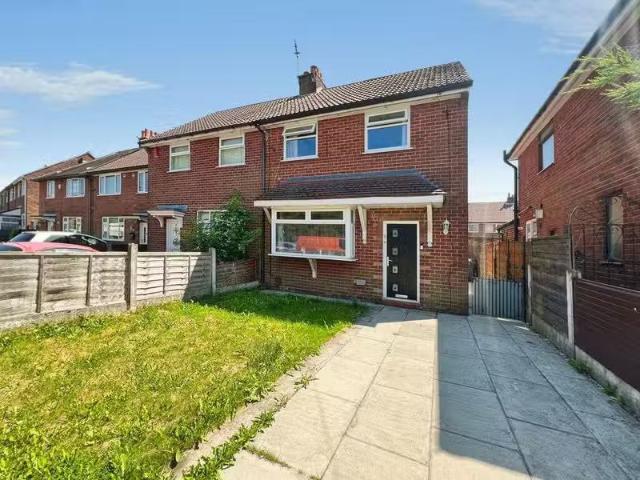 3 bedroom semi detached house for rent in Coniston Avenue, Far.