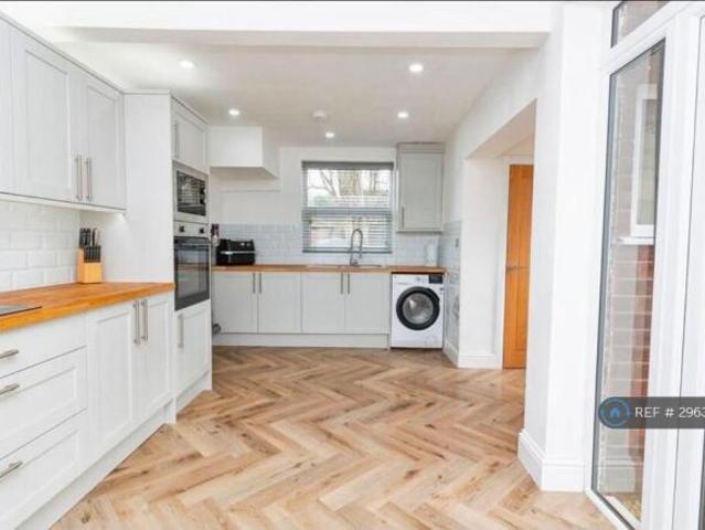 3 bedroom semi detached house for rent in Cookson Avenue, Stoke On Trent, ST3