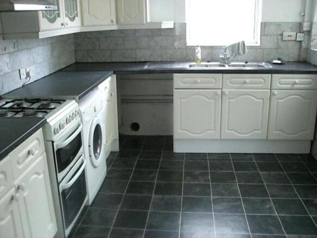 3 bedroom semi detached house for rent in Coombe Terrace P1081, BN2