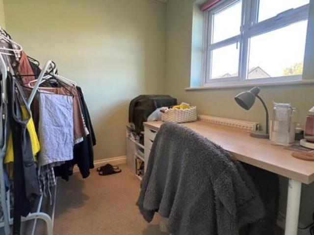 3 bedroom semi detached house for rent in Colmworth Close, Lower Earley, Reading, Berkshire, RG6