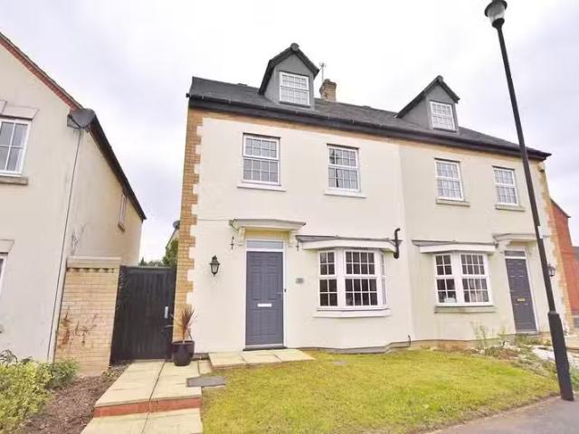 3 bedroom semi detached house for rent in Coton Park Drive, Co.