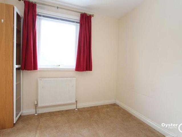 3 bedroom semi detached house for rent in Courtenay Avenue, Harrow, HA3