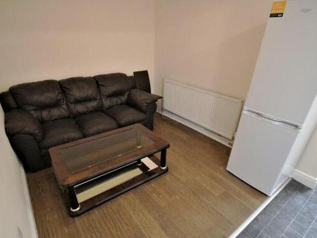 3 Bedroom Semi detached House For Rent In Coventry