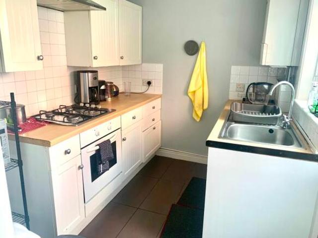 3 bedroom semi detached house for rent in Close To General Hospital, SO16