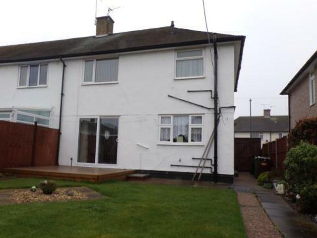 3 Bedroom Semi detached House For Rent In Clifton