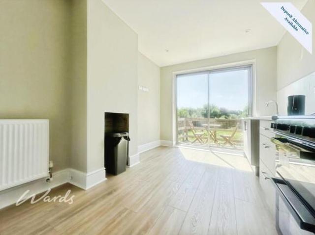 3 bedroom semi detached house for rent in Cross Keys Bearsted ME14