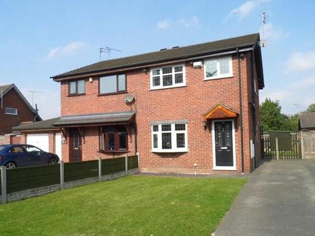 3 Bedroom Semi detached House For Rent In Crewe, Cheshire