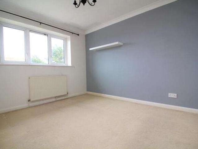 3 bedroom semi detached house for rent in Crundale Way, Palm Bay, Margate, Kent, CT9